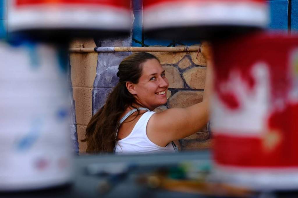 About the Artist – A Touch of Autumn